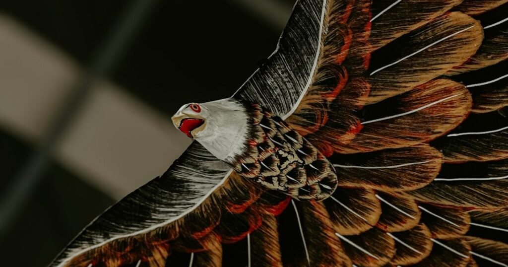 Bird King In Epic Fantasy Battle VFX Prompt - Blog - MakeAIPrompt.com